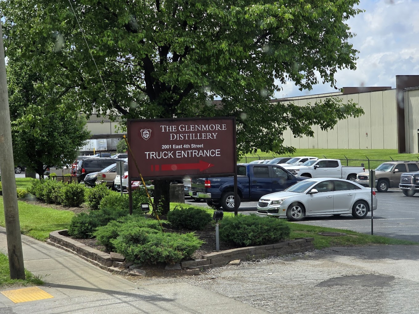 The Glenmore Distillery (SAZERAC), Sazerac Glenmore Distillery ...